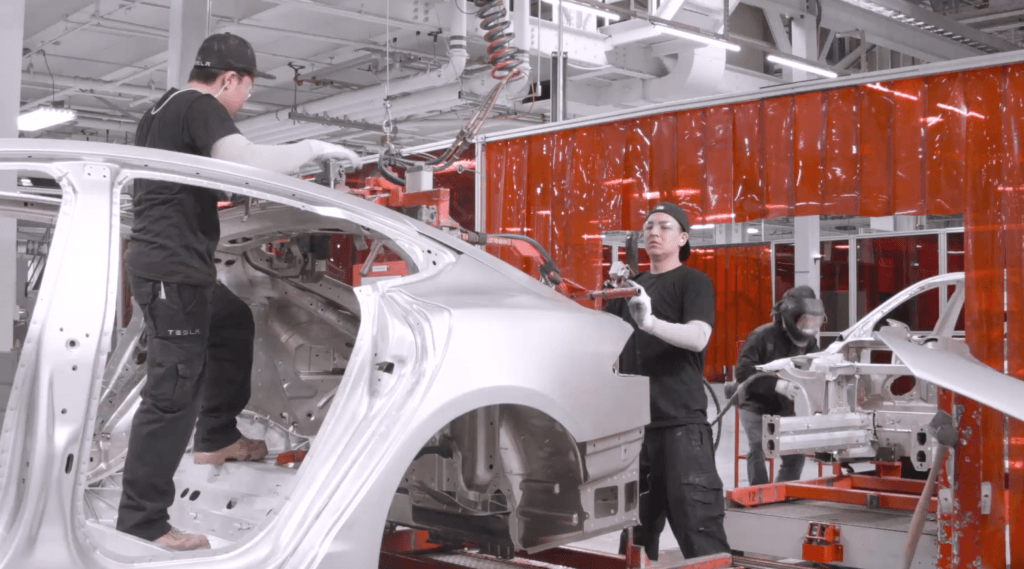 Tesla Files Augmented Reality Patent for Factory Use | vStream Digital ...